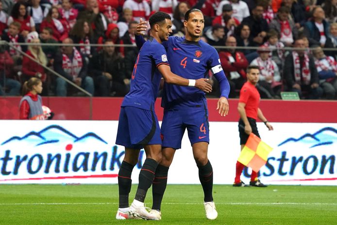 Virgil van Dijk hoopt dat fans Cody Gakpo de tijd geven: ‘Ik kon hem ...