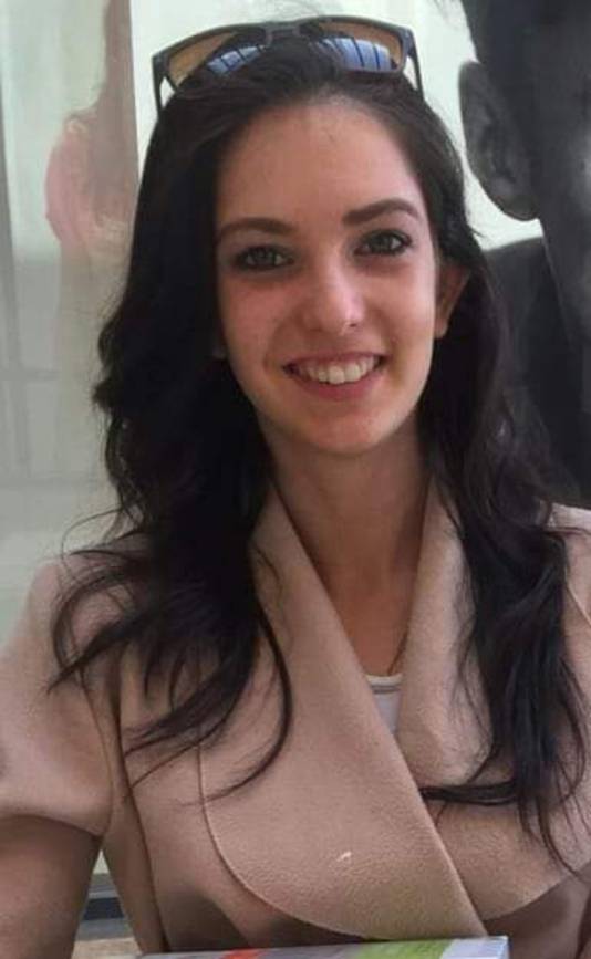 Joän uit Zetten is al elf weken vermist: moeder vreest dat ze bij een ...