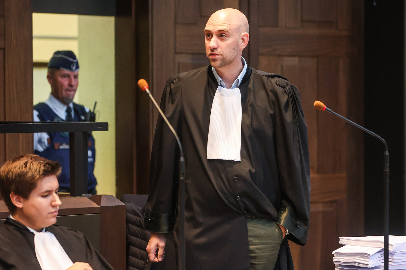 ASSISEN. “Ik heb niets te zeggen”: beschuldigden campingmoord vertonen ...