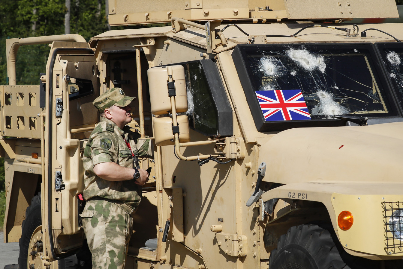 IN BEELD. Rusland pronkt in ‘militair Disneyland’ met duur westers ...