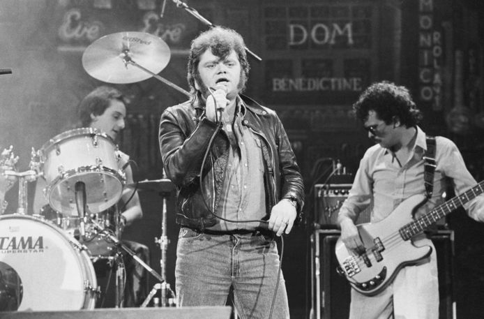 Het turbulente leven van André Hazes senior (deel 3): “Rijd maar tegen ...