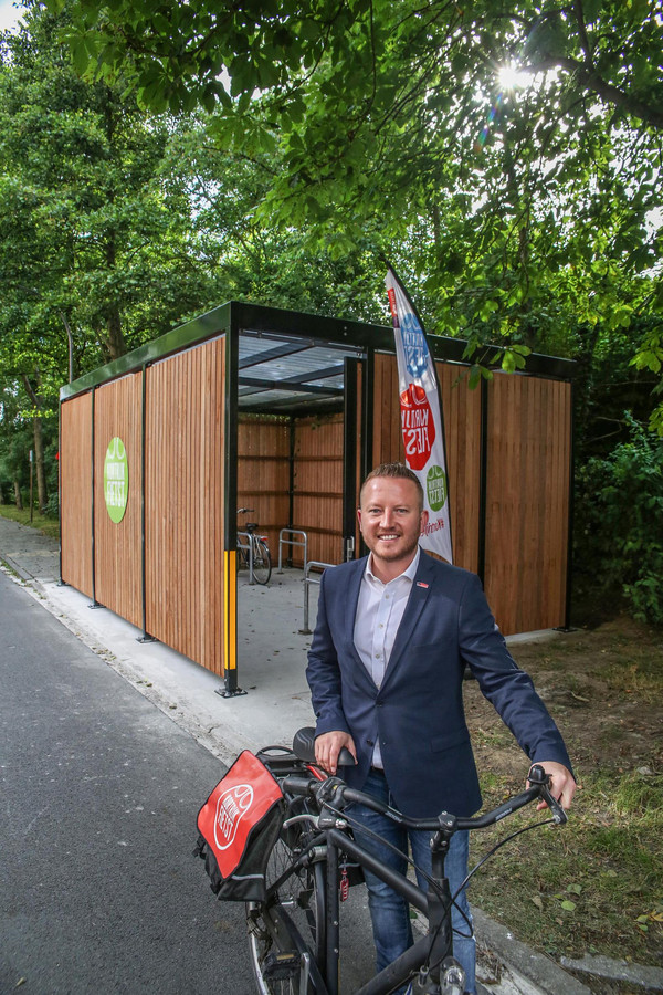 Nu ook bewonersparkeren voor fietsers | Foto | hln.be