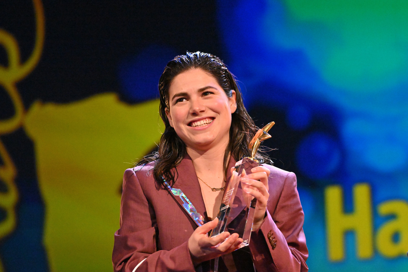 Anne Actrice Hanna Van Vliet Neemt Shooting Star Award In Ontvangst In Berlijn Foto
