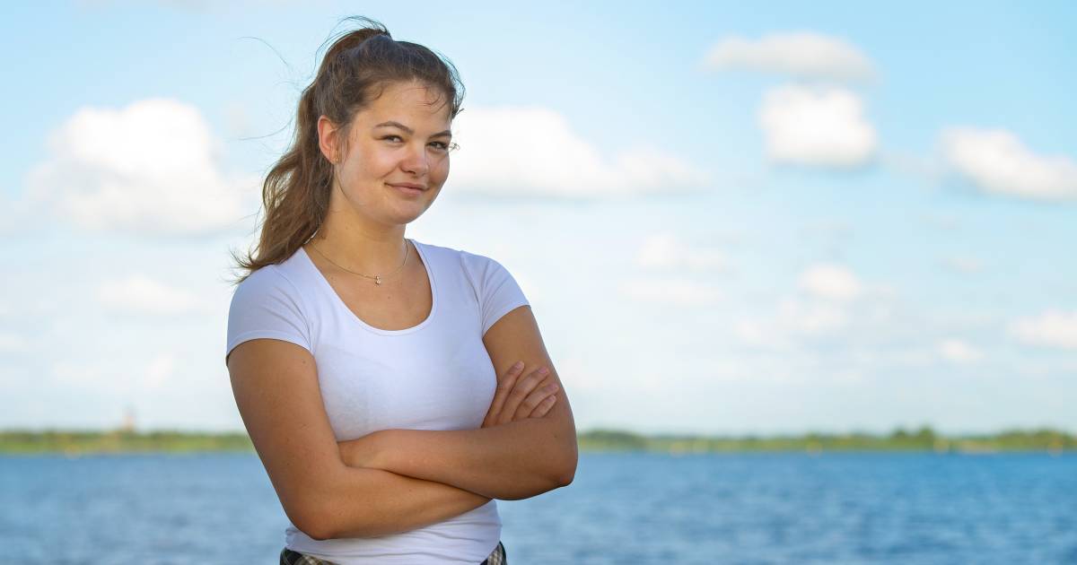 Anna (18) zwaait af als jeugddijkgraaf: ‘Ik heb veel geleerd’ | Kop van ...