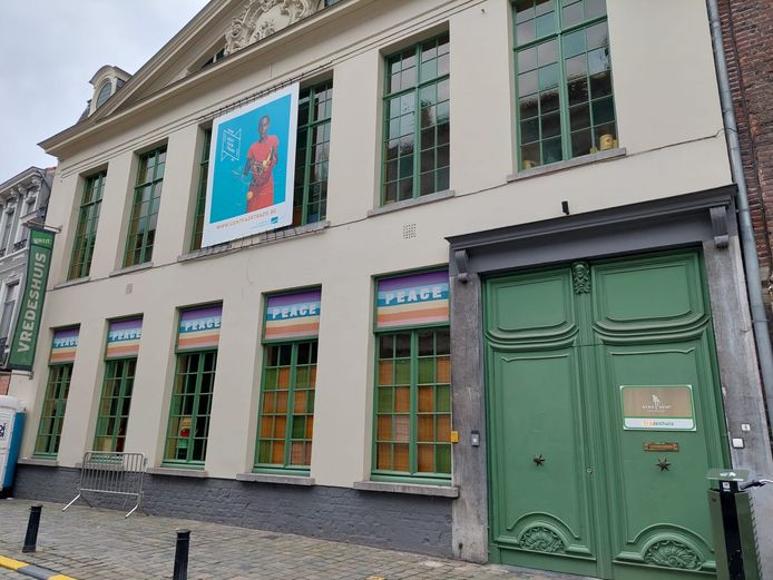 Vredeshuis wordt verkocht, werking verhuist in het najaar officieel naar Sint-Pietersabdij ...