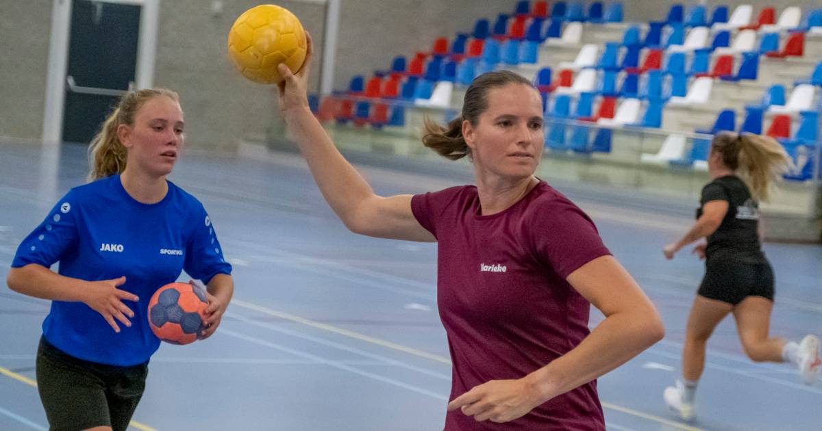 Hernieuwd avontuur handbalsters HC Zeeland mét steunpilaar Marieke ...