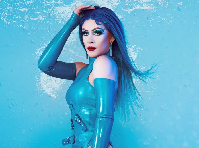 Boris was klaar met het 9-tot-5-leven en werd dragqueen: ‘Ben nu ...