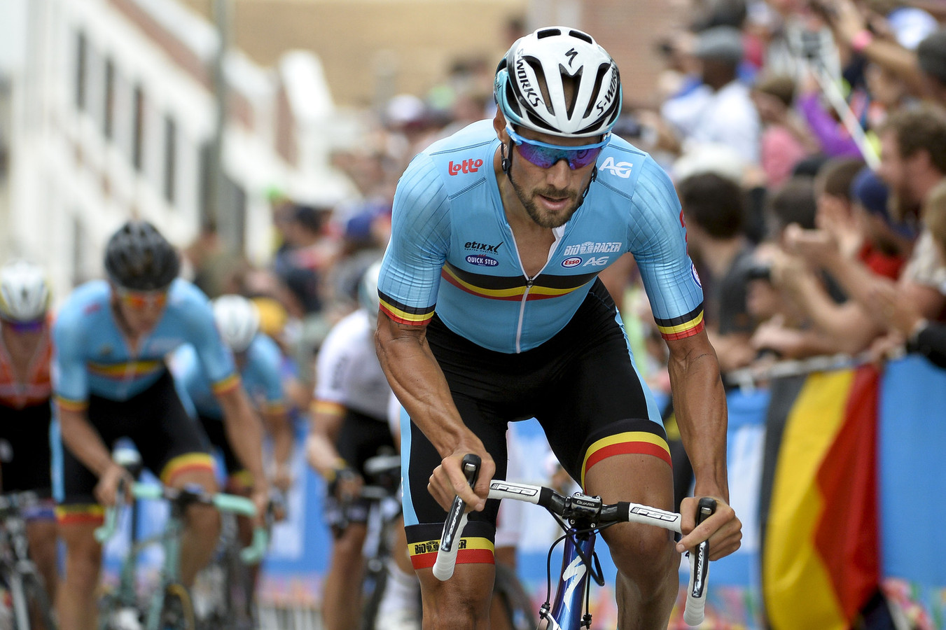 Komt Tom Boonen naar Winkel Koerse? Of wordt het wereldkampioen Shari ...