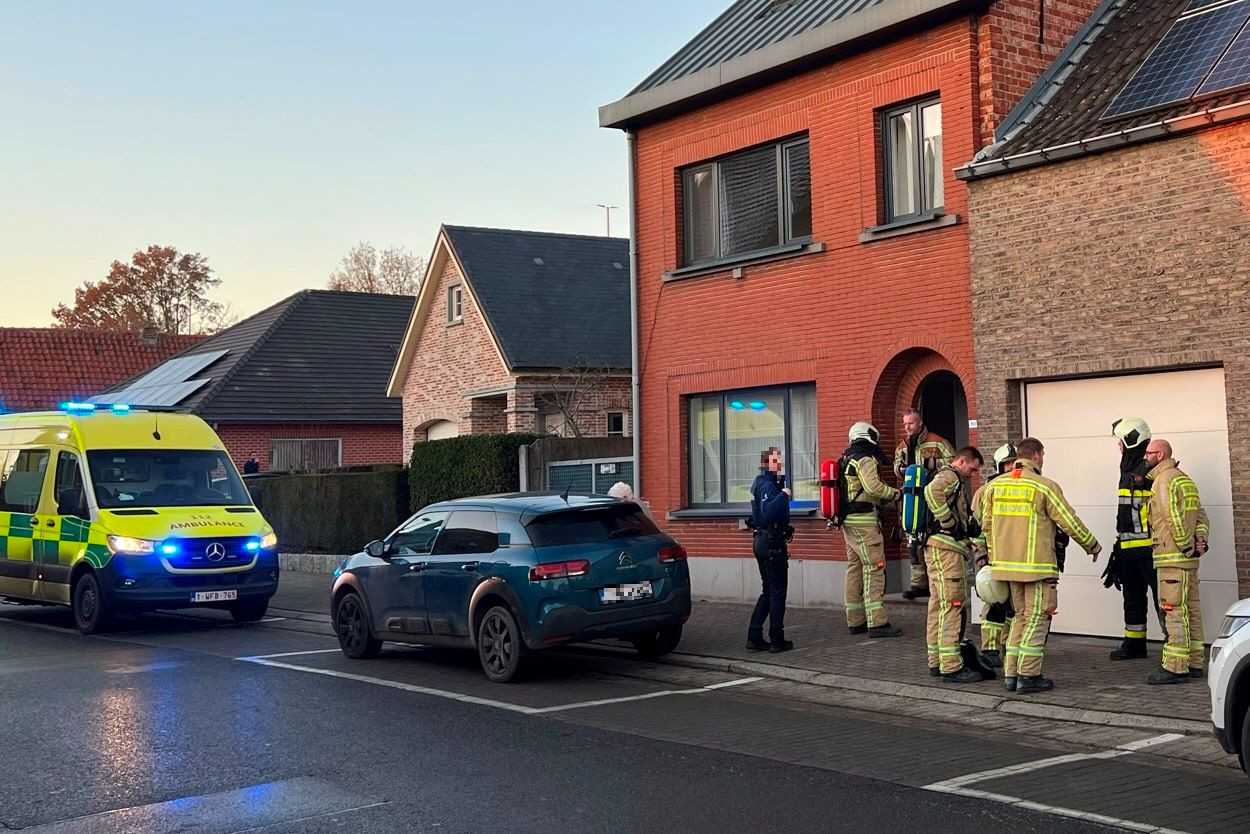 Vermoedelijke CO-vergiftiging in Bosstraat | Foto | hln.be