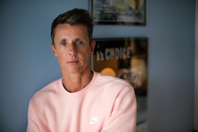 Sam Bettens lanceert autobiografie: “Dit boek gaat over alles wat mij ...