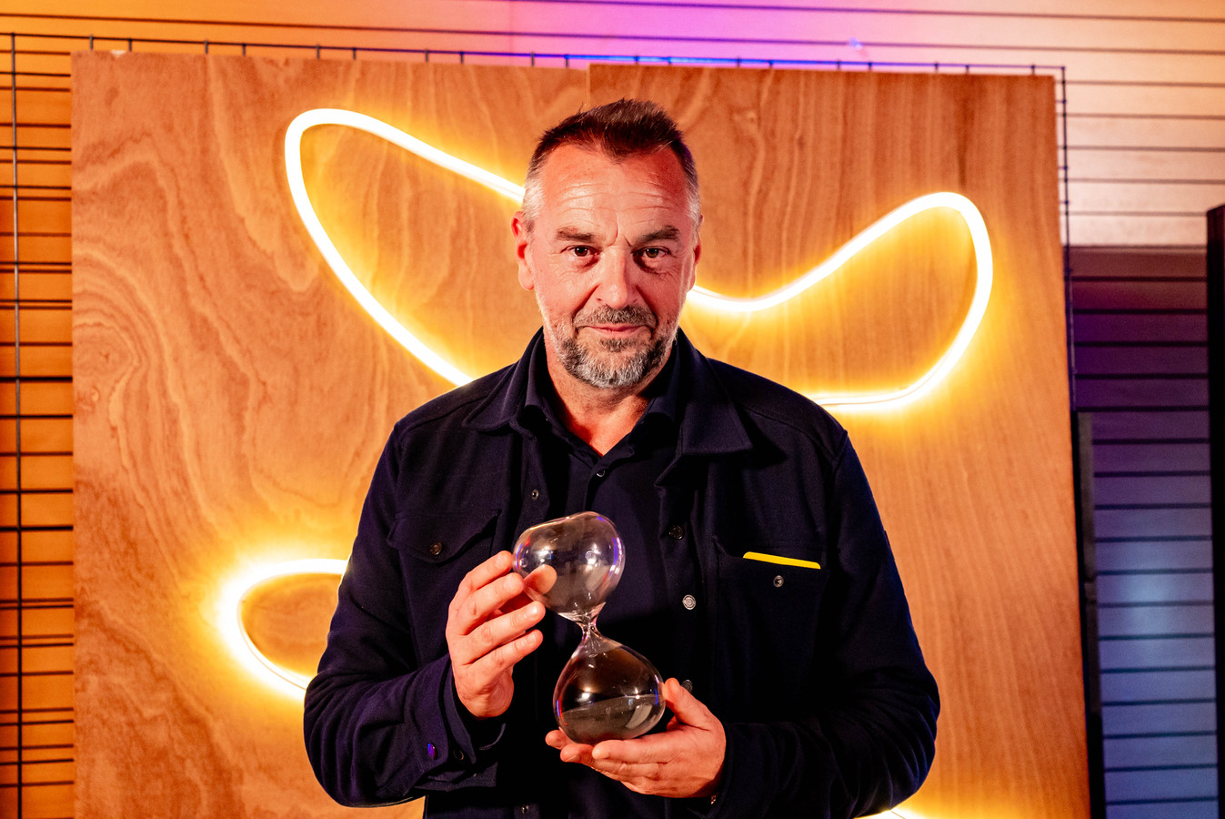 Tom Waes opent zijn hart in podcast van Peter Van de Veire: “Nu het ...