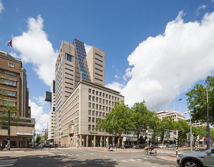 Het ABN AMRO-gebouw aan de Coolsingel mag niet verminkt worden ...