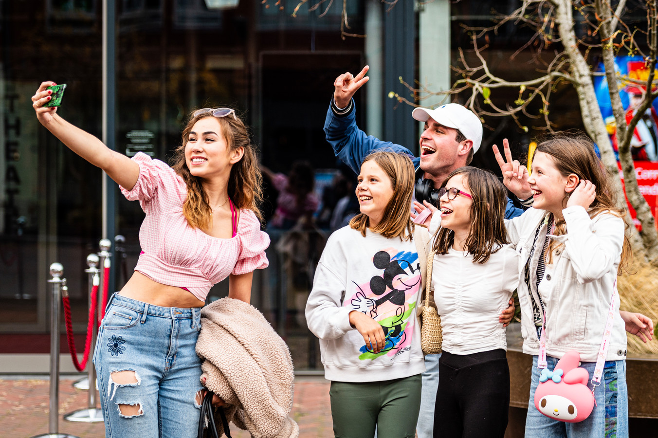 TikTok-ster Anique Dreamon in theatertour: ‘Waar voorstelling over gaat ...