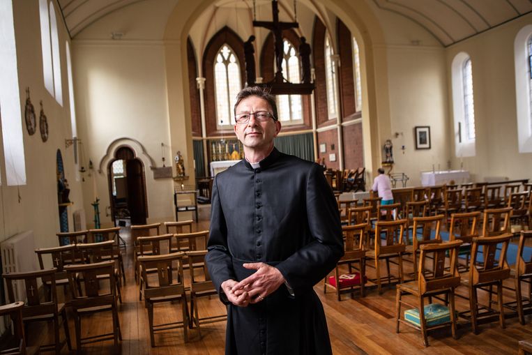 Kloof in Anglicaanse kerk om kerksluiting: ‘Juist nu moeten we open zijn’