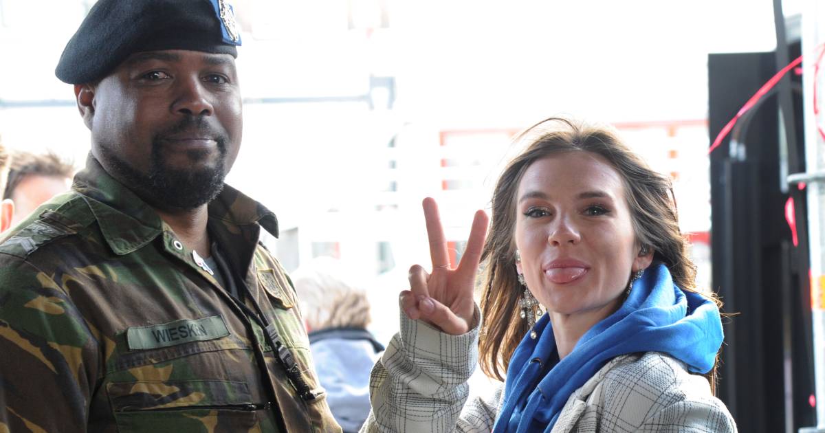 Maan, Roel van Velzen en Isabel Provoost bij Start viering 75 jaar ...