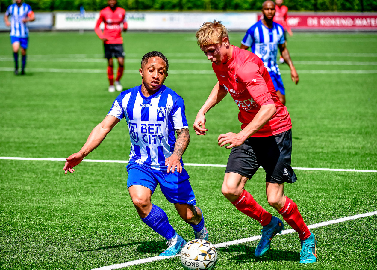 Kleinste regiovoetballer hoopt reuzenstap te zetten met RVVH ...