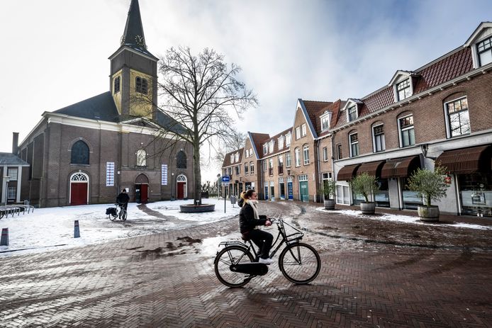 Wijchen pakt grijs en versteend centrum aan: eerst vier plantvakken ...