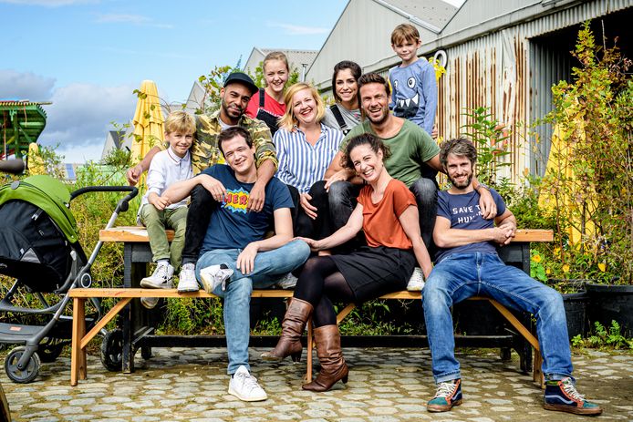 Maak kennis met de nieuwe ‘Dertigers’: populaire reeks keert terug met ...