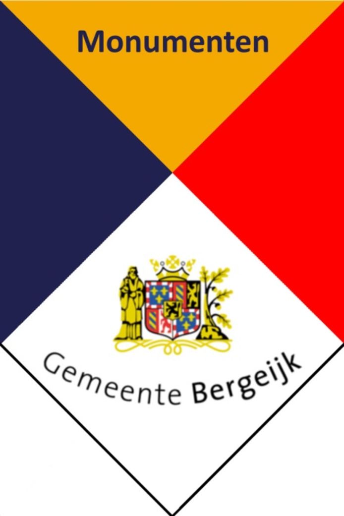 Nieuwe monumentenschildjes in Bergeijk | Bergeijk | ed.nl