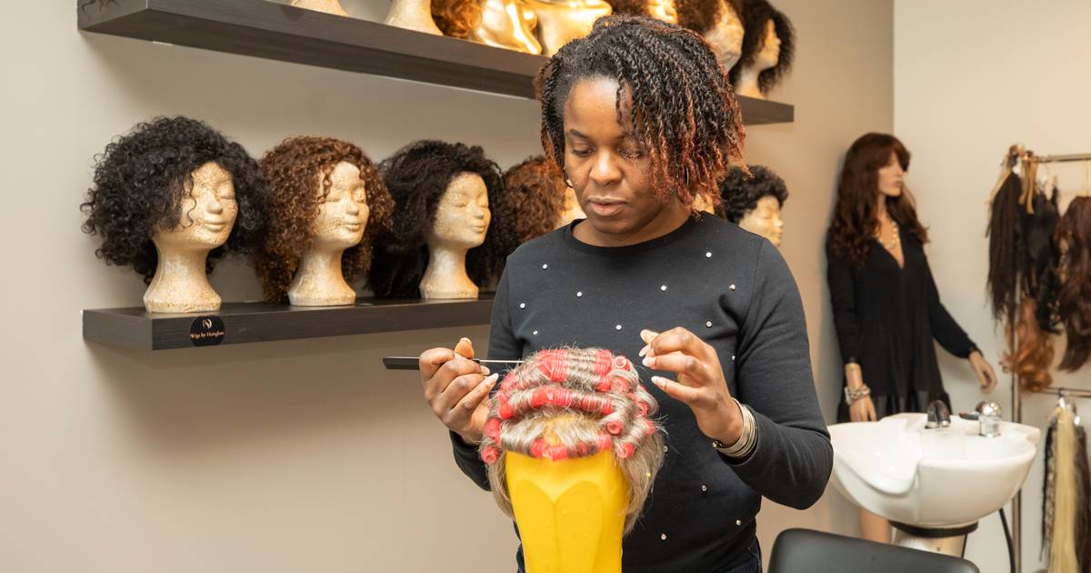 Dit is waarom (een deel van) deze Baarnse kapperszaak wél gewoon ...