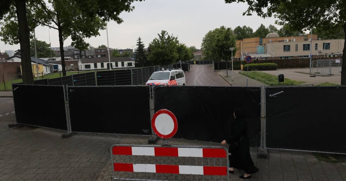 Pegida blaast betoging bij moskee in Eindhoven af | Binnenland | AD.nl