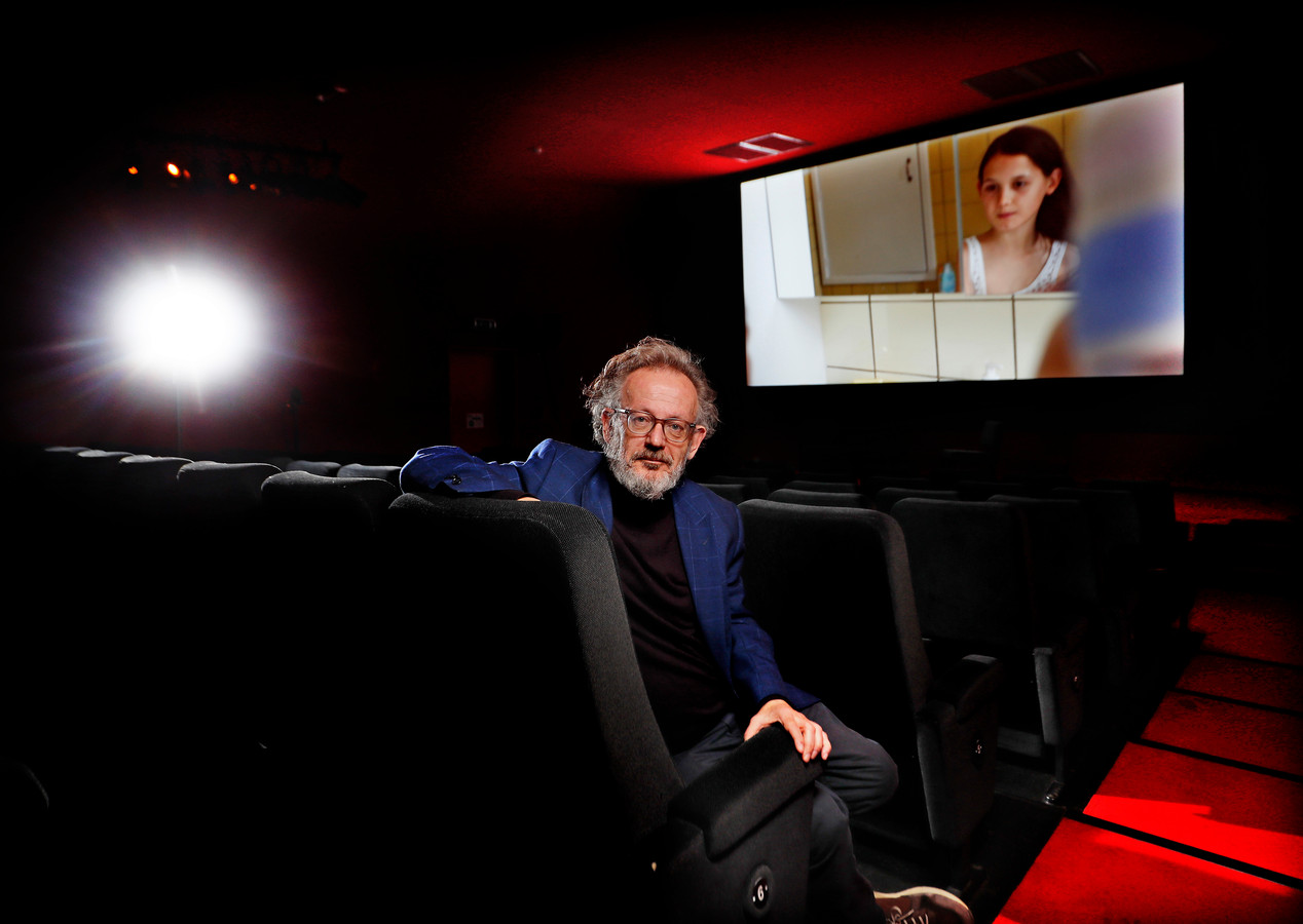 Als tiener wilde Ab Zagt al iets met film, uiteindelijk schreef hij ...