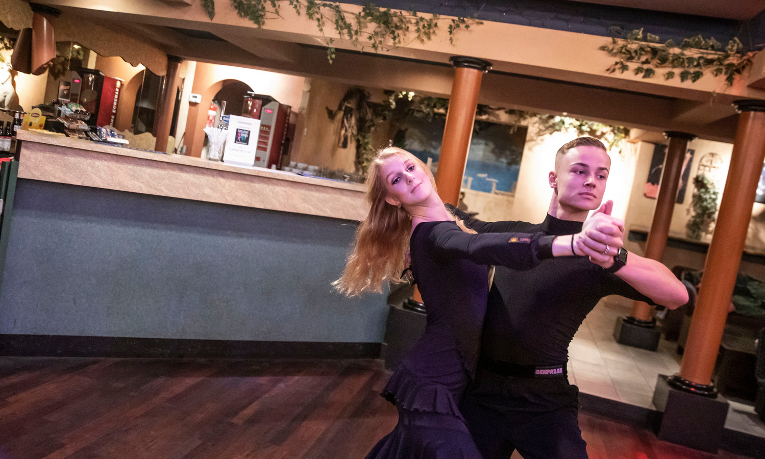 School, dansen, slapen: zo gaan Jordan (16) en Sjoerd (17) uit Helmond ...