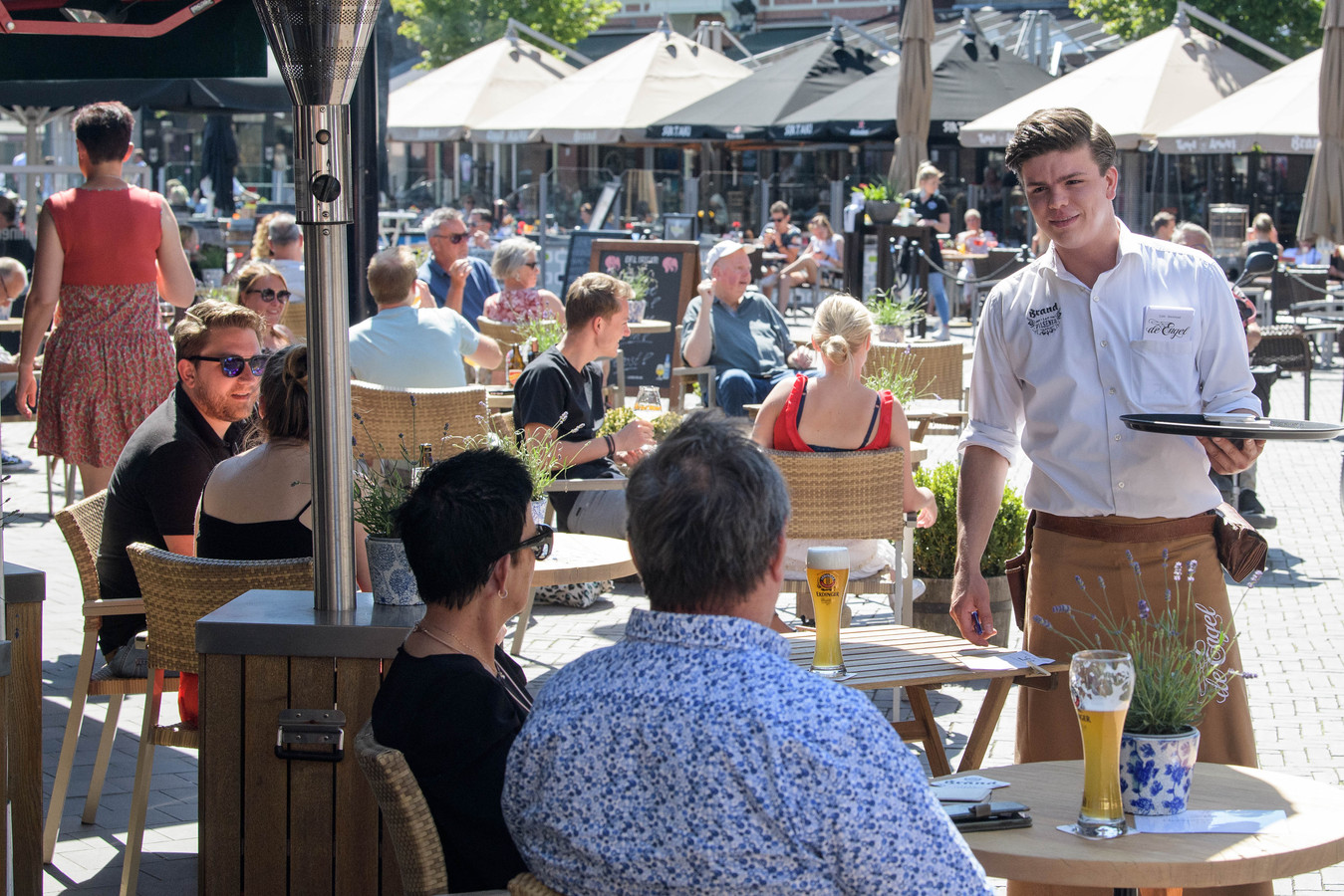 Terrasje pakken in Oldenzaal? Reserveren hoeft niet meer! | Foto ...