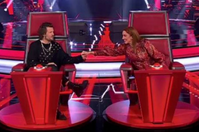 Mathieu Terryn stort hart uit in ‘The Voice van Vlaanderen’ bij Liene ...