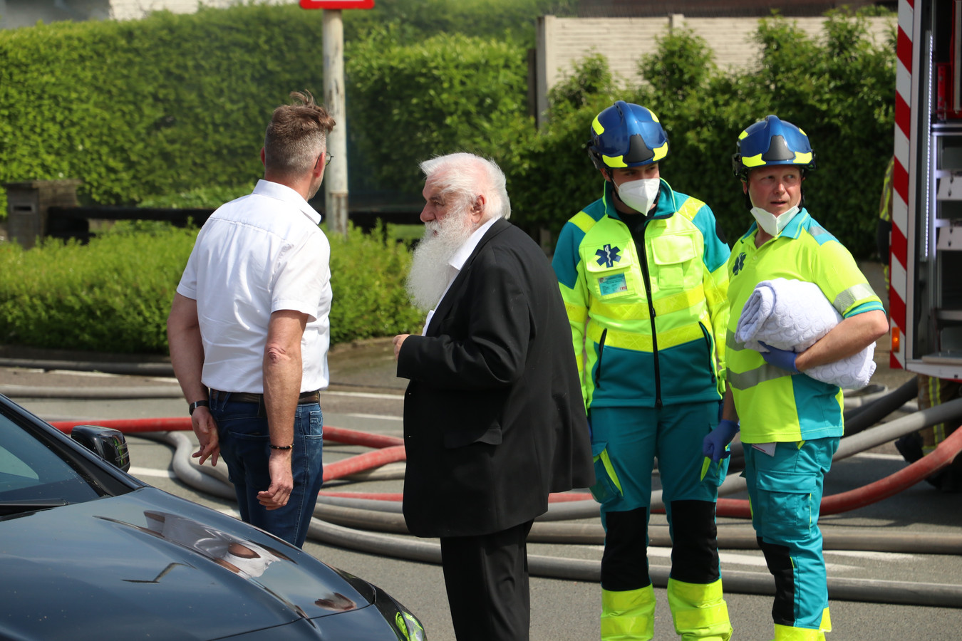 Vrouw (82) omgekomen bij uitslaande woningbrand in Bazel | Foto | hln.be