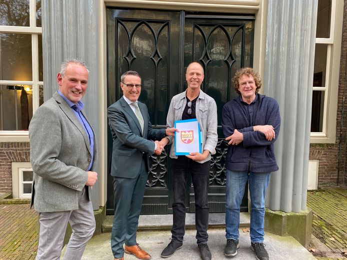 Ruiter Ton van der Ven (58) overleden na val van zijn paard ...