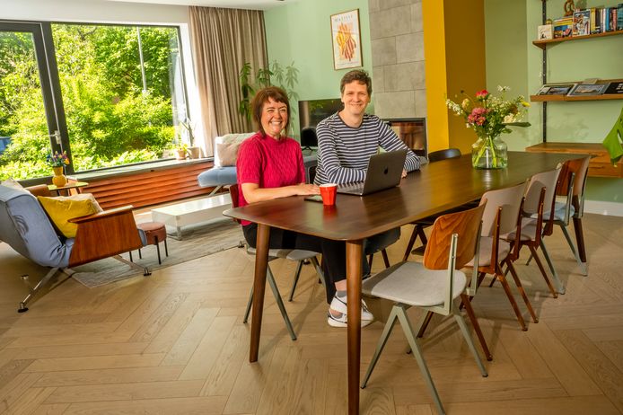 Pas na twee keer kijken kozen Dorieke en Axel voor hun bijzondere huis ...