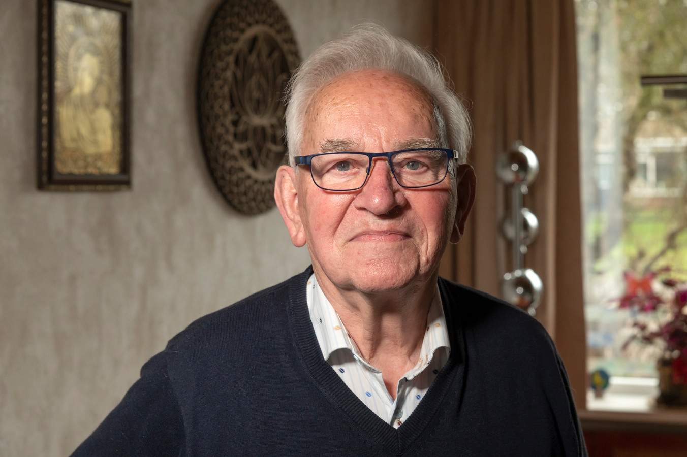 Al dertig jaar vangt Peter (85) vluchtelingen op, maar daar stopt hij ...