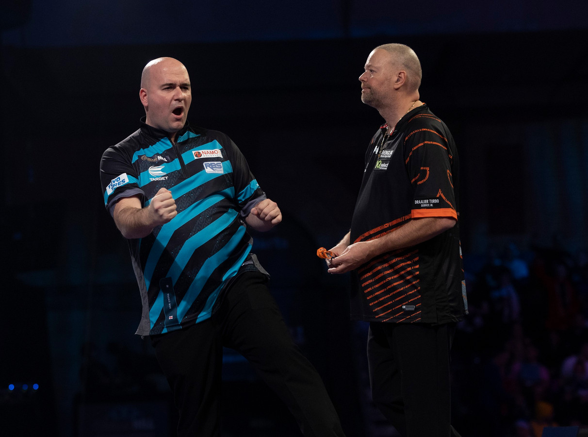 Geen speciale behandeling Rob Cross na positieve test tegenstander ...