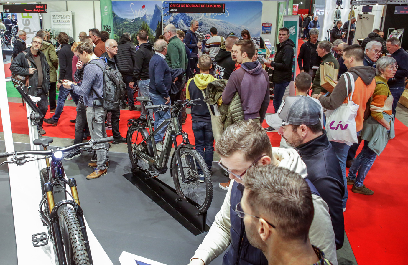 Velofollies is vandaag meteen goed afgetrapt, organisatie mikt op 40. ... Velofollies is vandaag meteen goed afgetrapt, organisatie mikt op 40. ...