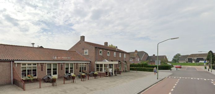 Oproep: wat zijn uw herinneringen aan café-zaal De Phoenix in Hank ...