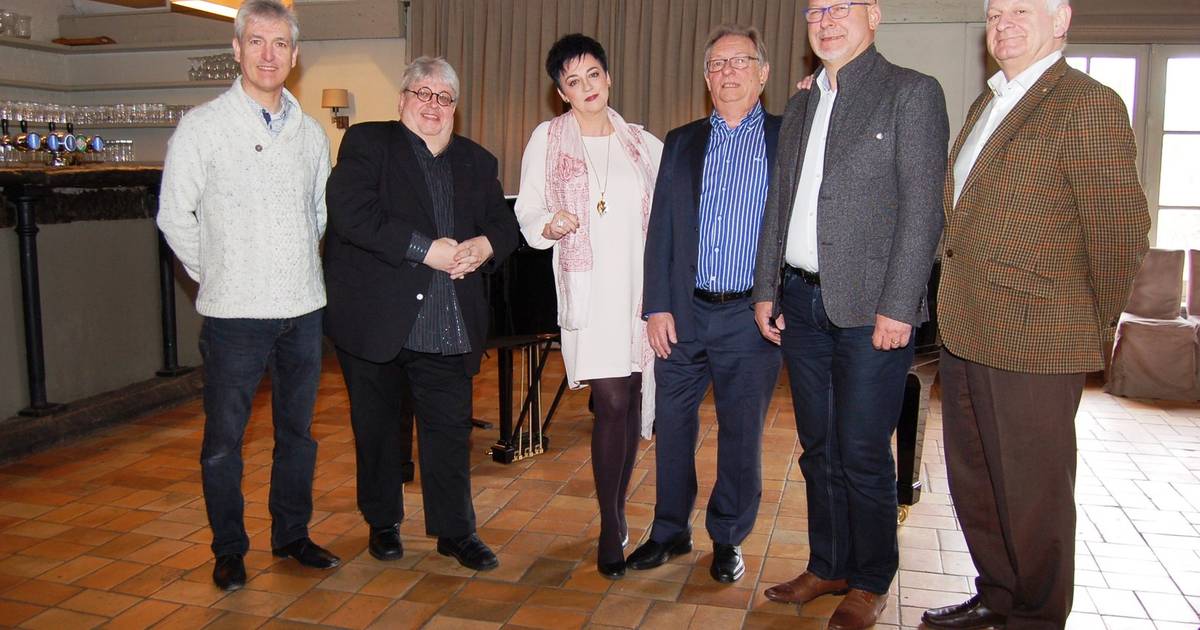 Luc Caals en Jo Lemaire zingen voor goede doelen | Kontich | hln.be