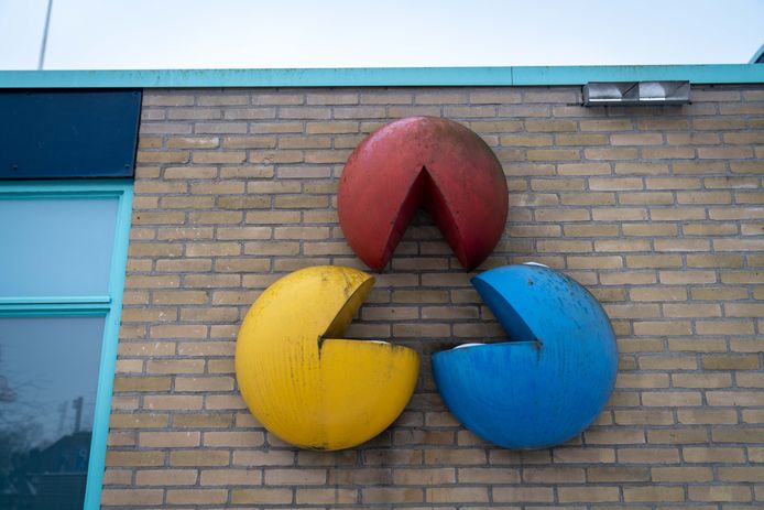 De bollen staan symbool voor de saamhorigheid van Lent | Buiten Beeld ...
