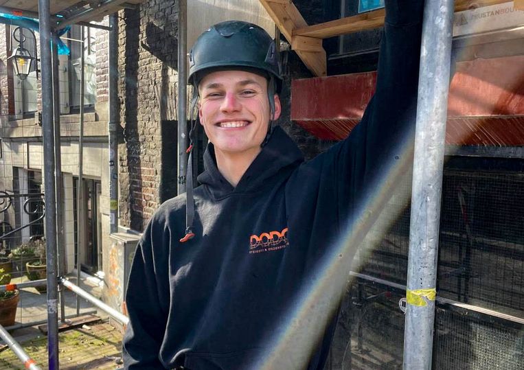 Steigerbouwer Timo (22) werd in Amsterdam aangesproken en loopt nu ...