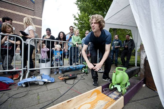 Derde powertoolrace Enschedese kunstenaars | Enschede | tubantia.nl