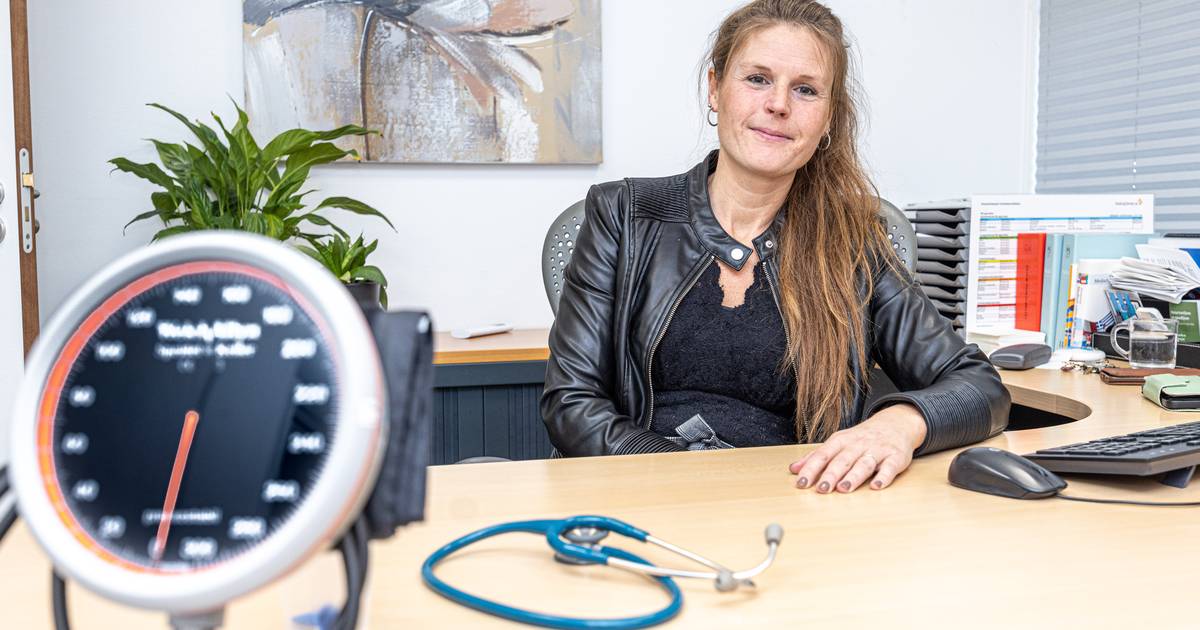 Dokterspraktijk Zwolle gesloten: ‘Plaatselijke huisartsen schieten ...