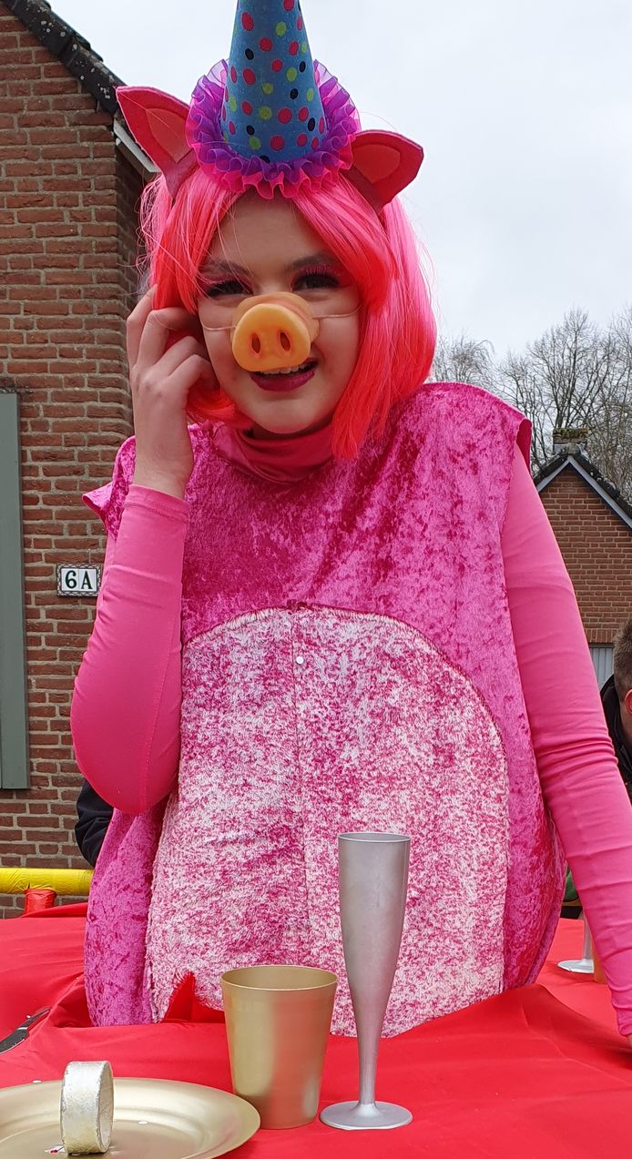 Bij de Peperbussen is het bal en gaan ze voor goud | Zo viert Midden ...