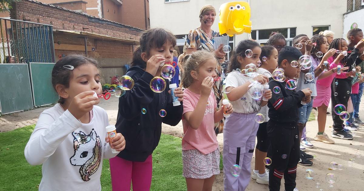 Blaas bellen, geen rook: Boomse scholen zetten op ludieke manier ...
