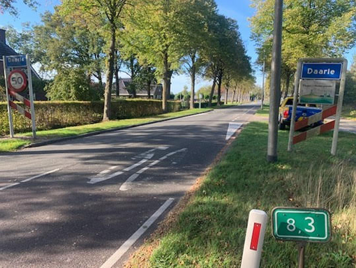 Omleidingen door werk aan Hexelseweg tussen Wierden en Daarle | Foto ... Omleidingen door werk aan Hexelseweg tussen Wierden en Daarle | Foto ...