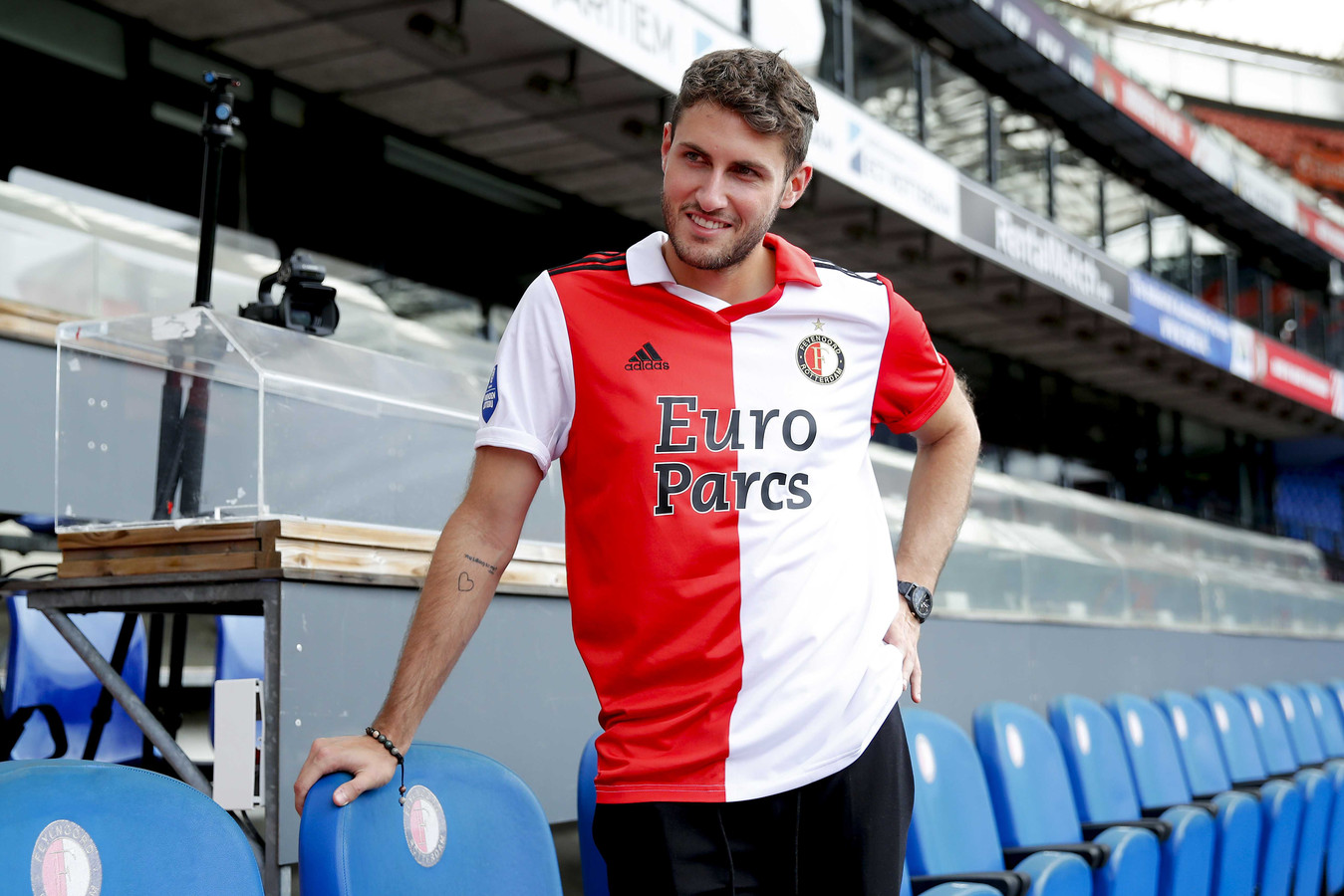 Santiago Giménez, de nieuwe Graziano Pellè van Feyenoord: ‘Gaaf om te ...