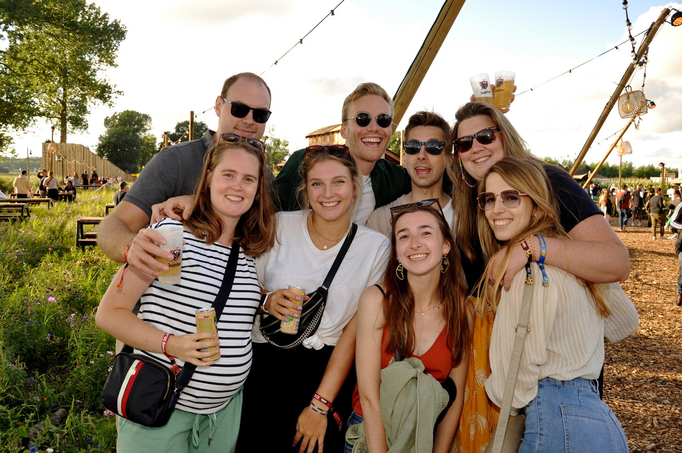IN BEELD. Campo Solar in Damme start onder stralende zon | Foto | hln.be