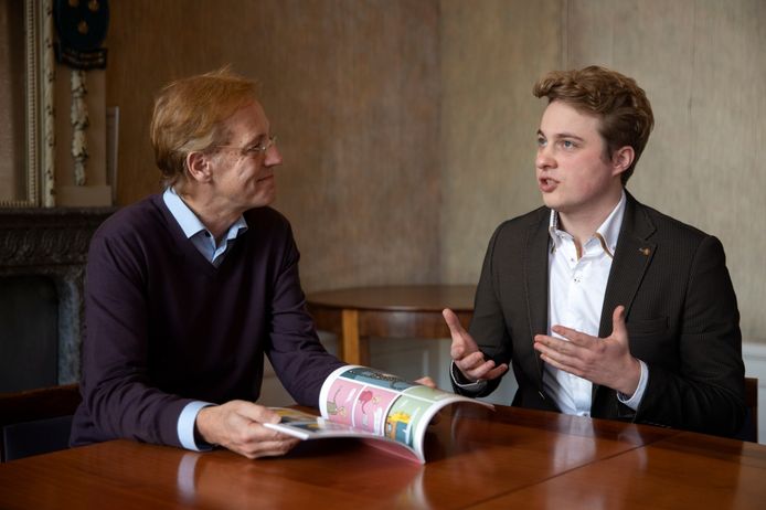 Zwolse tekenaar Dirk (24) maakt strip met wetenschapper Robbert ...