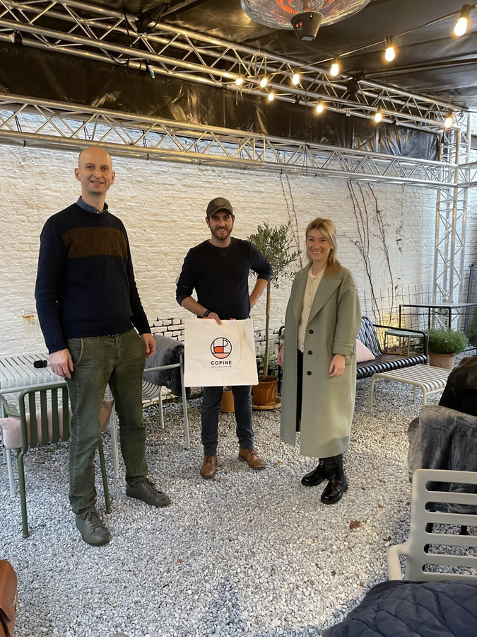 Ondernemers bundelen krachten voor winterbar en pop-upwinkel | Foto ...