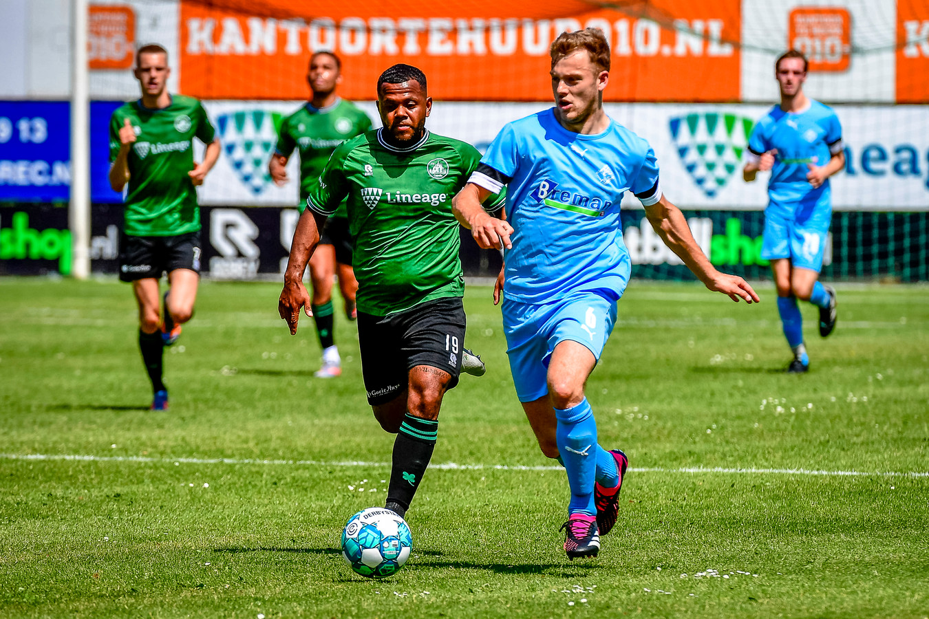 Wie speelt volgend seizoen waar in het amateurvoetbal? Alle transfers ...