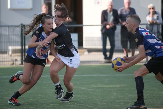 Opnieuw kruisbandblessure bij Oost-Arnhem; ook Noa Kapteyn mist Korfbal ...